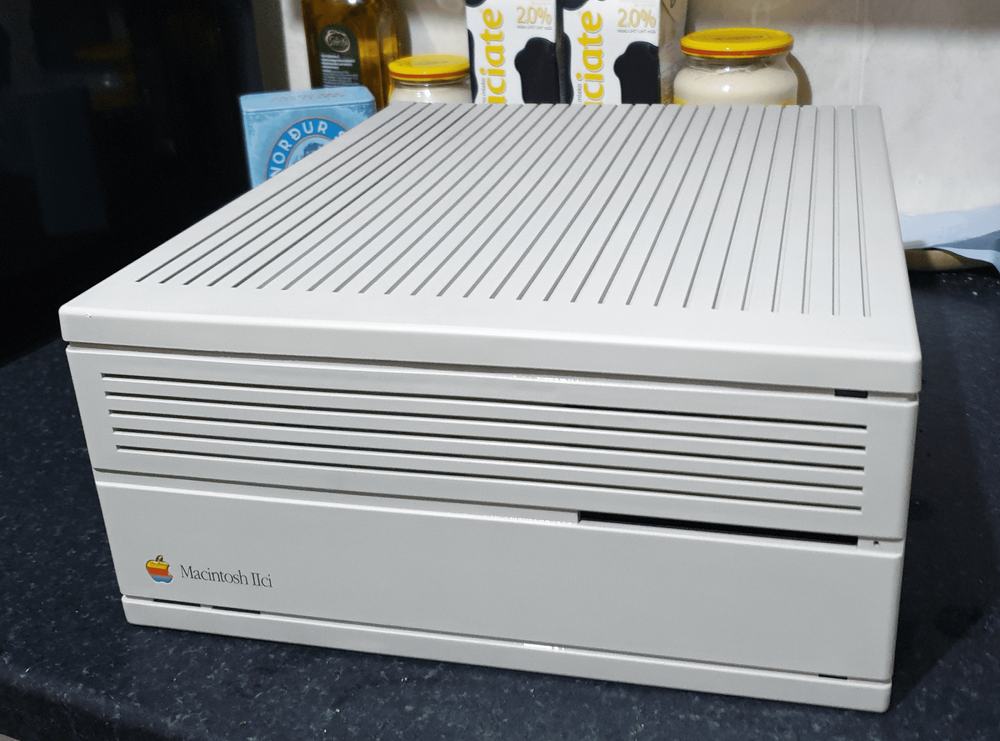 Macintosh IIci home server